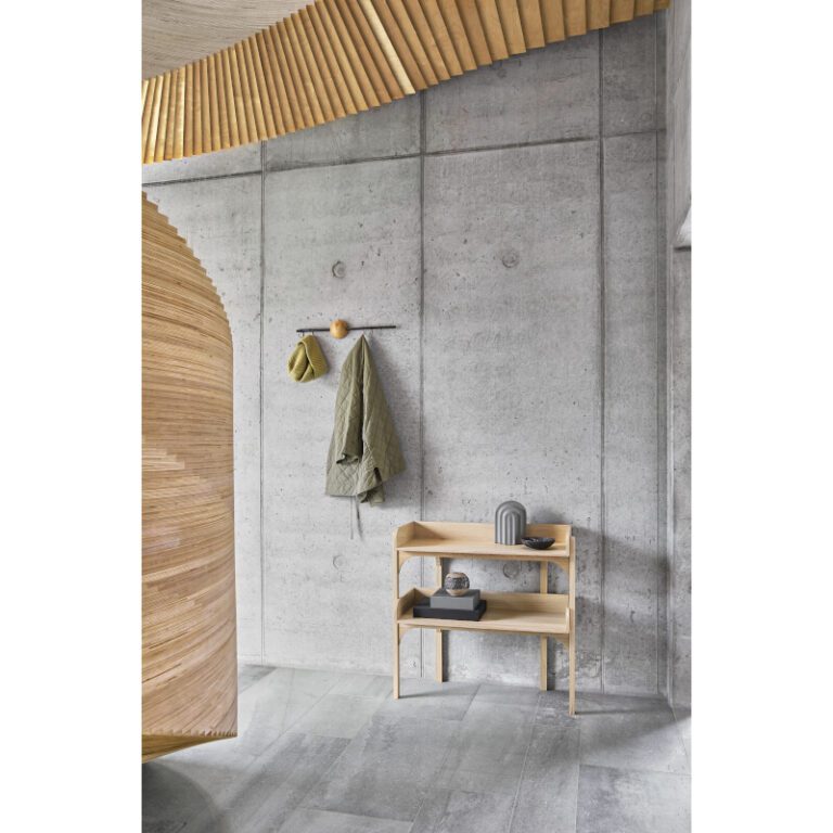 Woud Utility hylly, tammi - Porin Kalustetalo